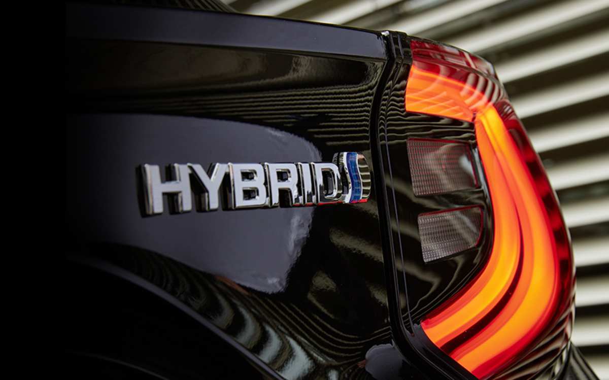 Mazda2 Hybrid | City Car | Mazda UK