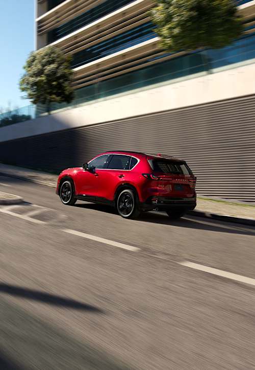 DER NEUE MAZDA CX-5: DIE SCHÖNSTE REISE ENDET NIE