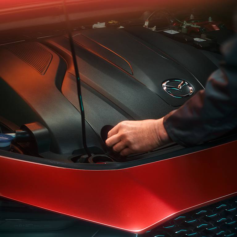 SERVICES - ENSURE OPTIMAL PERFORMANCE | Mazda UK