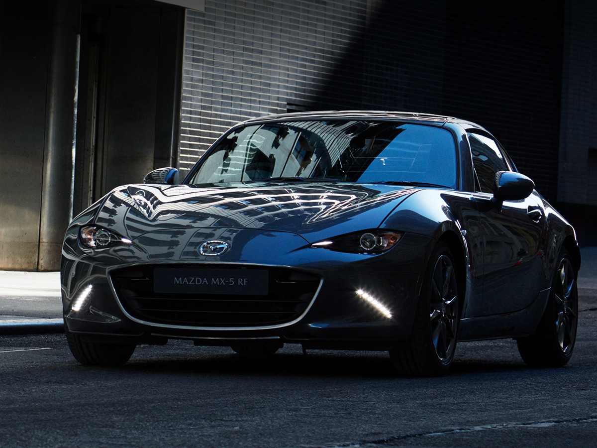 Mazda MX-5 RF | Convertible Hardtop Roadster | Mazda UK