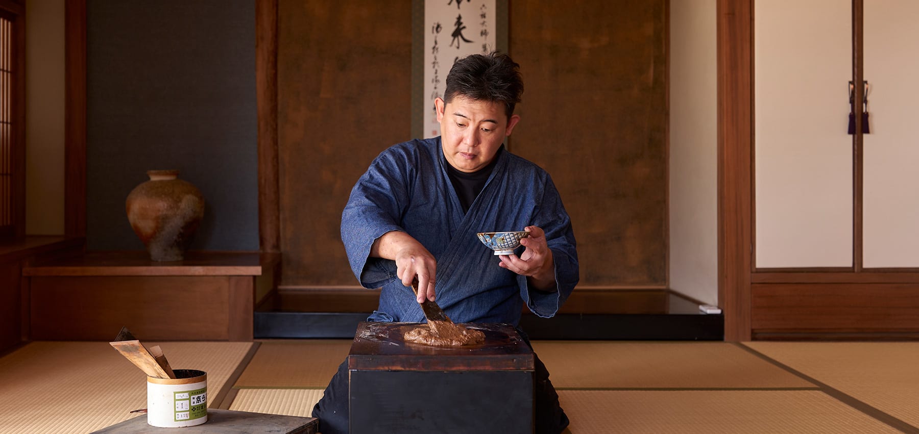 JAPANISCHER LACKWAREN