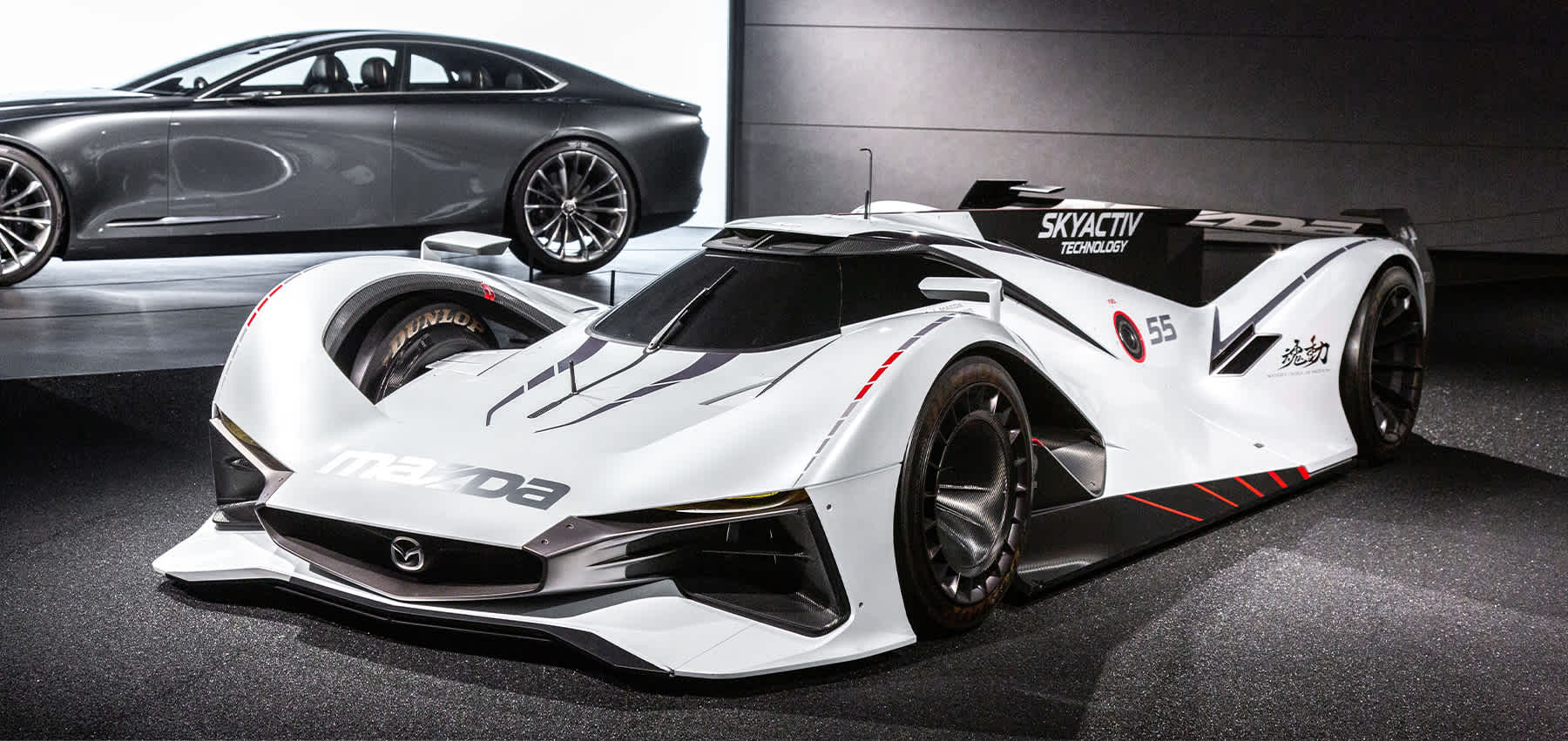 Eine Tour durch das Mazda Museum | Mazda Deutschland