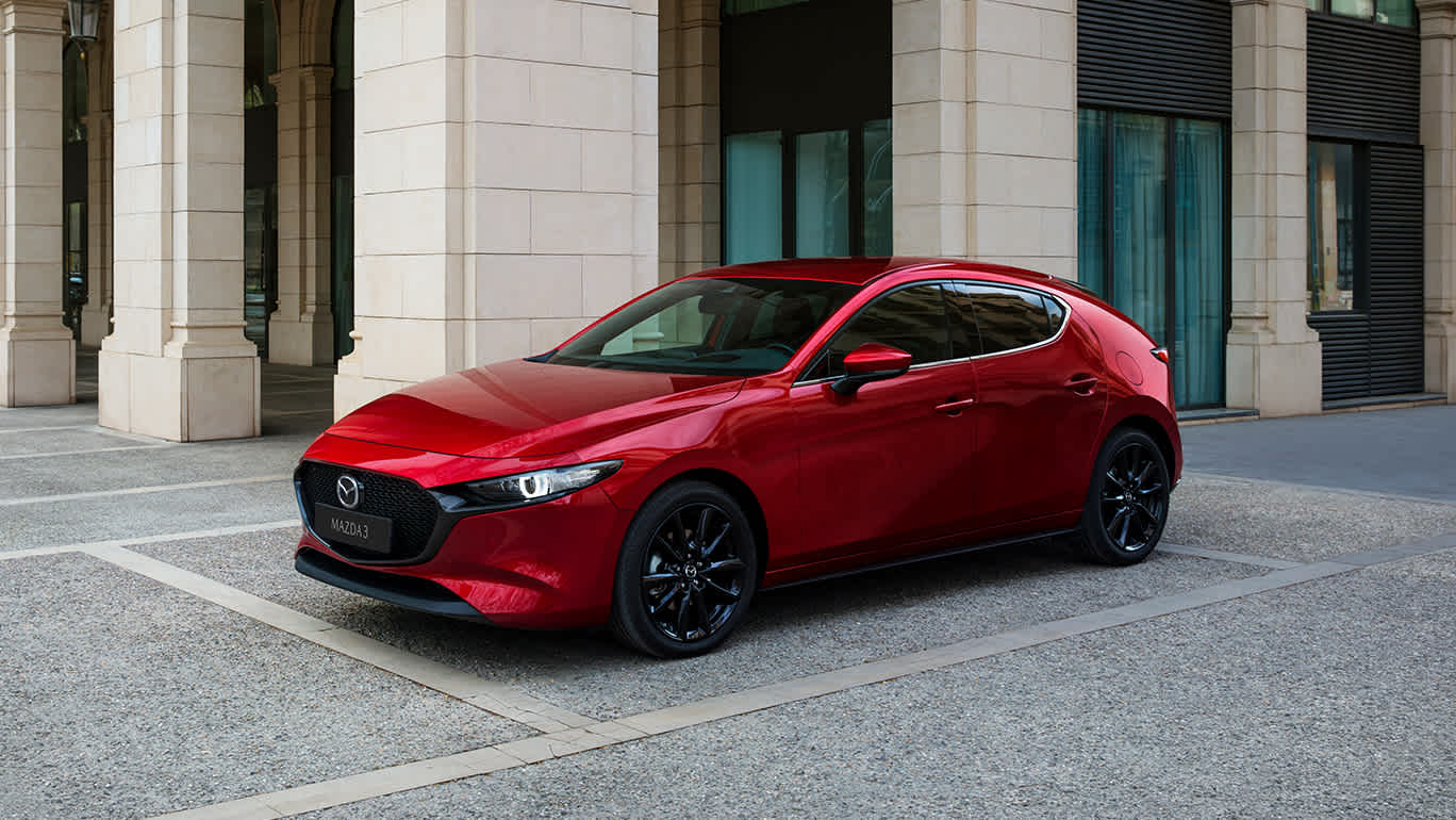2025 MAZDA3 HATCHBACK – DESIGNED FOR DRIVERS