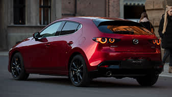 2025 MAZDA3 HATCHBACK – DESIGNED FOR DRIVERS