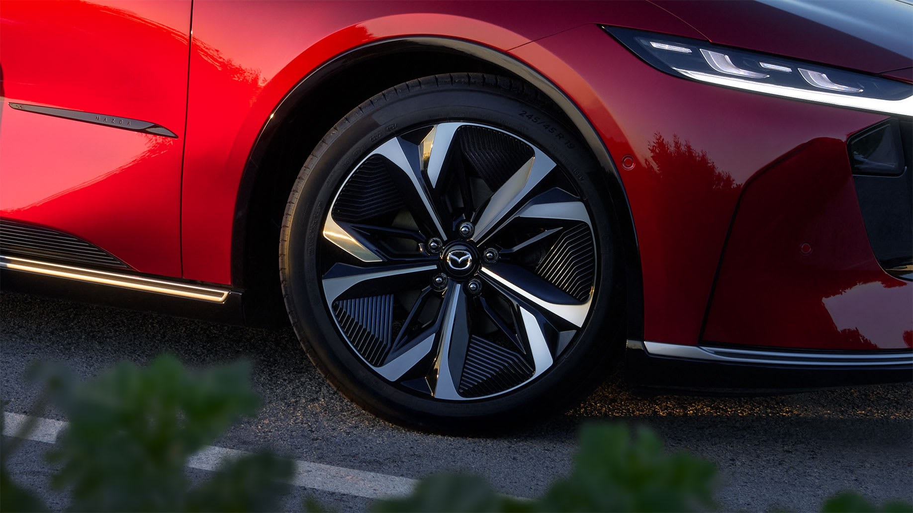 THE ALL-NEW MAZDA6e