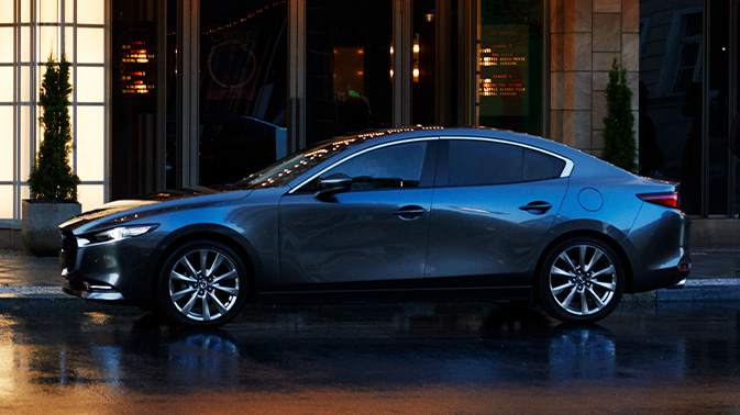 Mazda3 Saloon | Saloon Car | Mazda UK