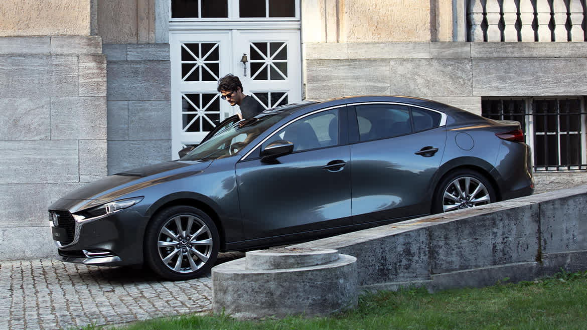 Mazda3 Saloon | Saloon Car | Mazda UK