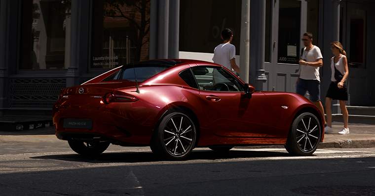 Mazda MX-5 RF | Convertible Hardtop Roadster | Mazda UK