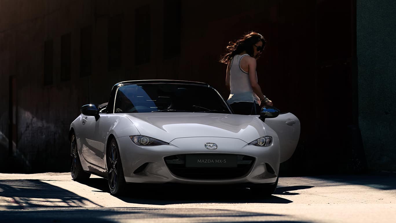 Mazda MX-5 Roadster | Two Seater Sports Car | Mazda UK